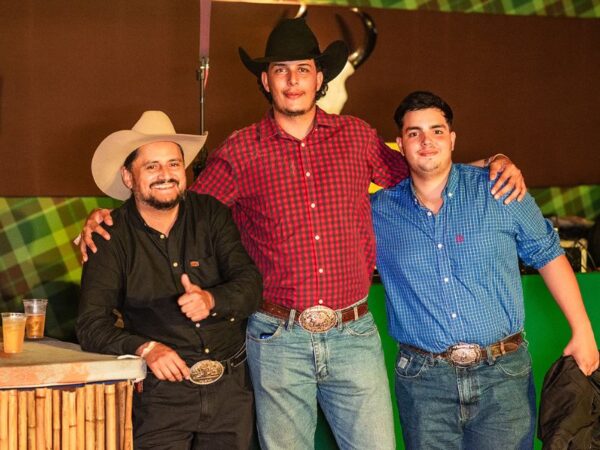 Festa Country: Como Escolher as Roupas e Acessórios Ideais